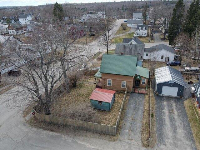 2 bedroom, East Millinocket ME 04430 102212127