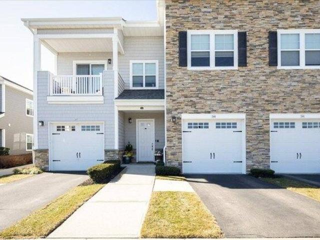 2 bedroom, East Northport NY 11731 103602312
