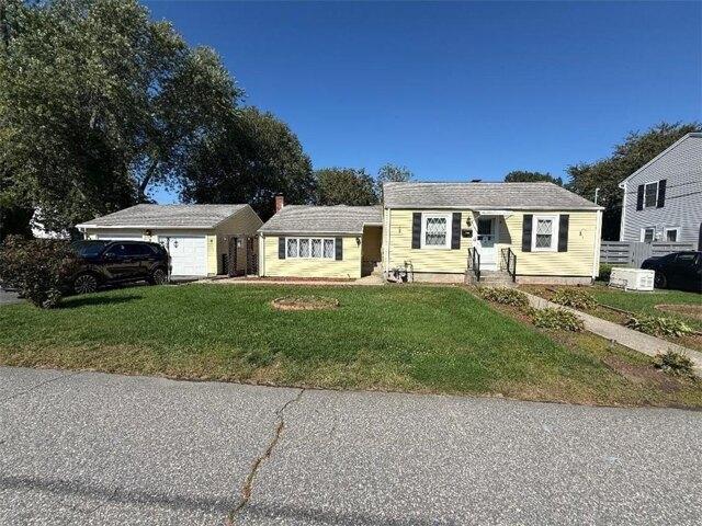 2 bedroom, East Providence RI 02915 102060567
