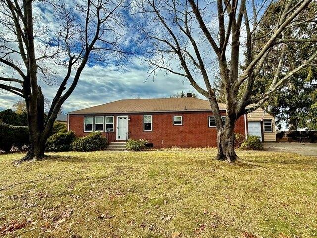 2 bedroom, East Providence RI 02915 104192631