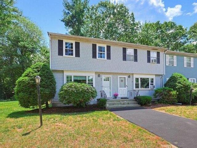 2 bedroom, Easton MA 02334 104788334