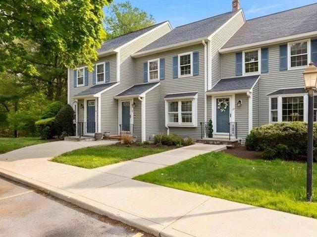 2 bedroom, Easton MA 02356 103887282