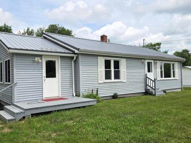 2 bedroom, Eddington ME 04428 104377055