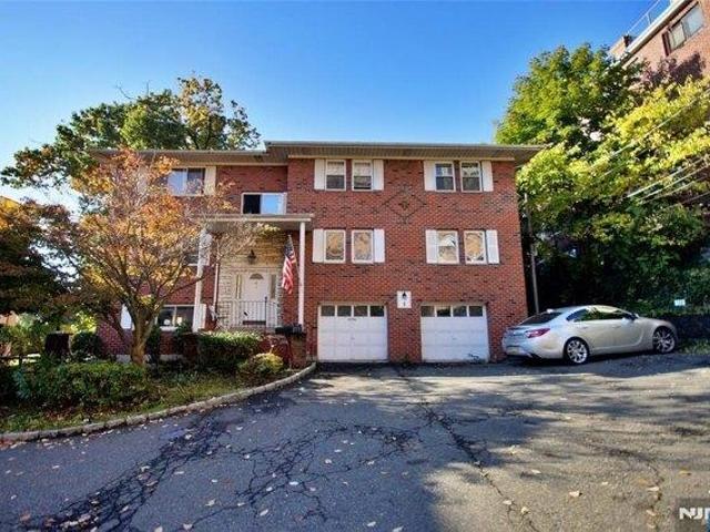 2 bedroom, Edgewater NJ 07020 102778347