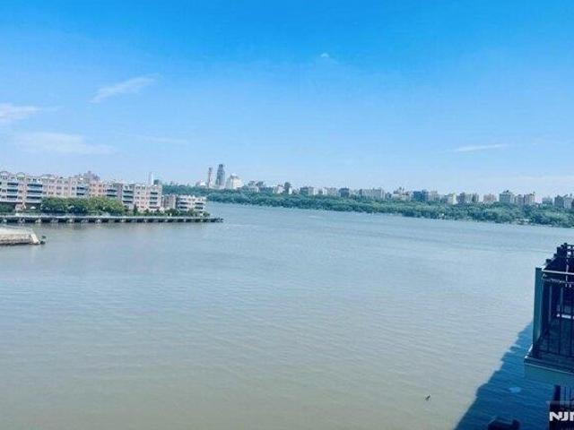 2 bedroom, Edgewater NJ 07020 103159018