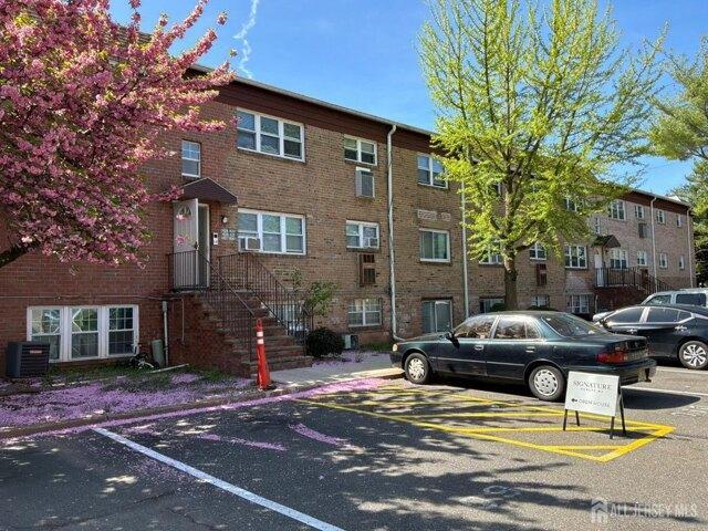2 bedroom, Edison NJ 08817 102284783