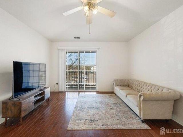 2 bedroom, Edison NJ 08817 105173768