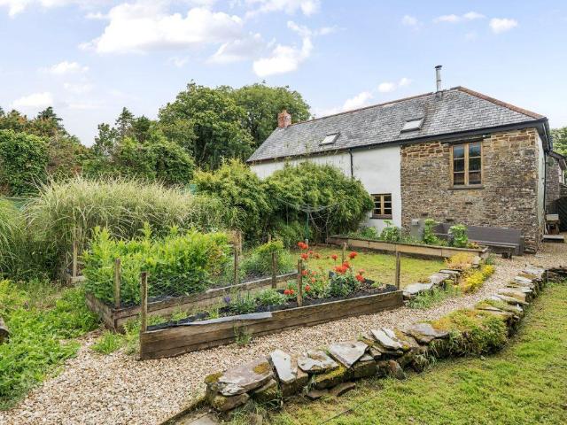 2 bedroom property for sale