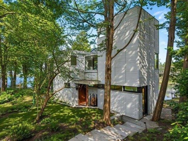 2 bedroom, Essex MA 01929 102595836