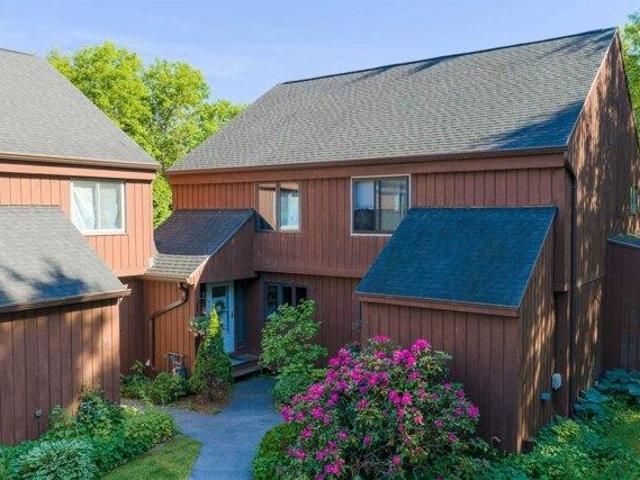 2 bedroom, Essex VT 05452 104760206