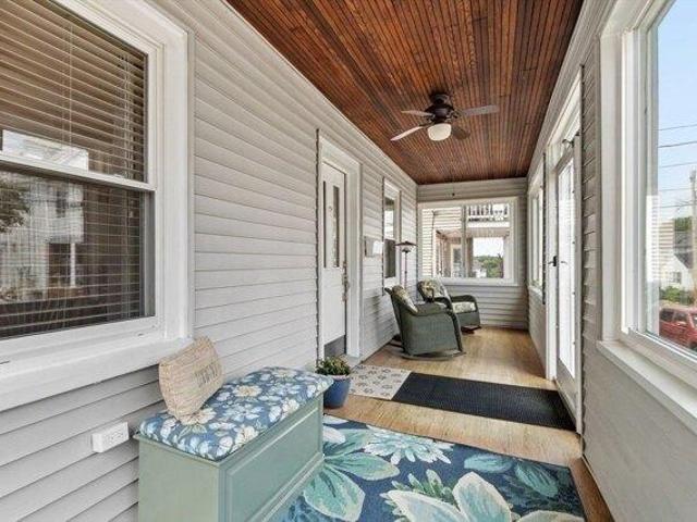 2 bedroom, Everett MA 02149 105175471