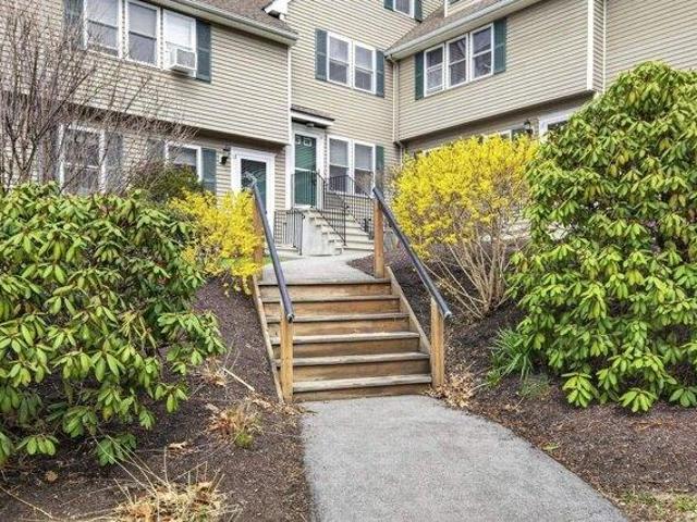 2 bedroom, Exeter NH 03833 102632631