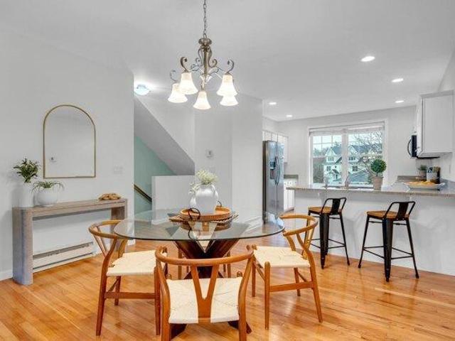 2 bedroom, Exeter NH 03833 103222756