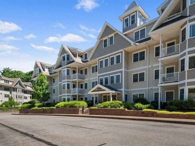 2 bedroom, Exeter NH 03833 103969252