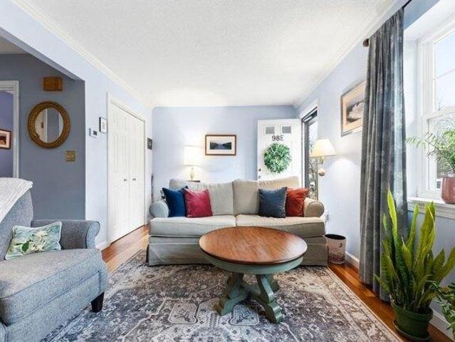 2 bedroom, Foxboro MA 02035 102860059
