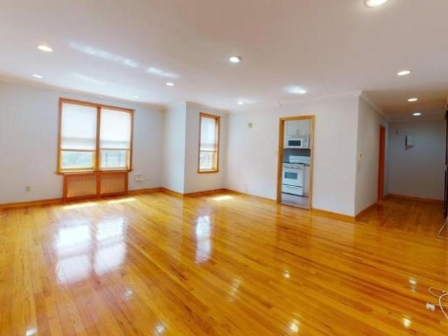 2 bedroom, Forest Hills NY 11375 LS101036401