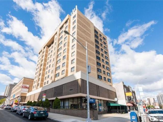 2 bedroom, Forest Hills NY 11375 72692437