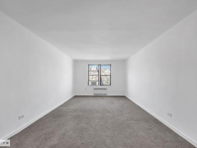 2 bedroom, Forest Hills NY 11375 88453037