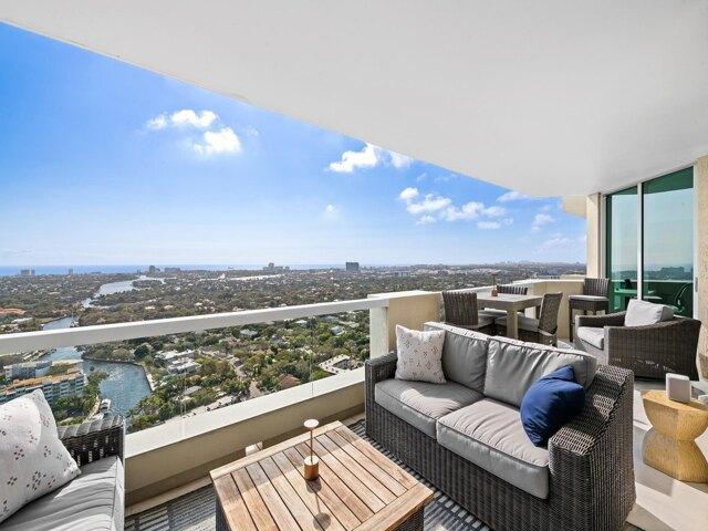 2 bedroom, Fort Lauderdale FL 33301 104899195