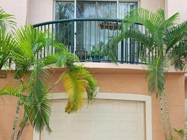 2 bedroom, Fort Lauderdale FL 33316 100973628
