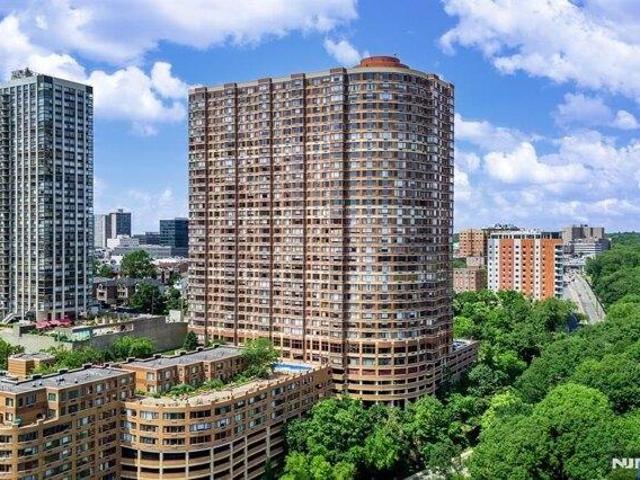 2 bedroom, Fort Lee NJ 07024 LS102218675
