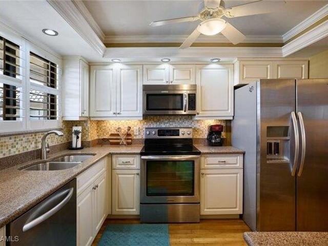 2 bedroom, Fort Myers FL 33901 92411741