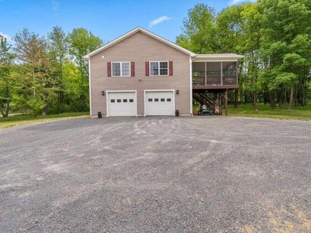 2 bedroom, Fairfax VT 05454 104543645