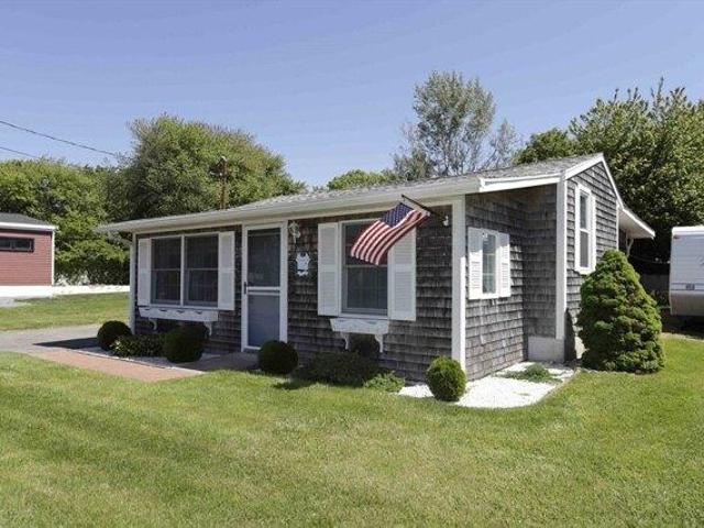 2 bedroom, Fairhaven MA 02719 104761552