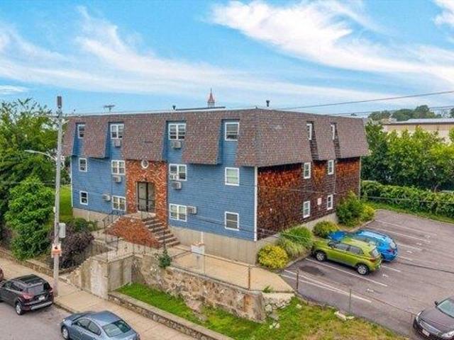 2 bedroom, Fall River MA 02720 104758897