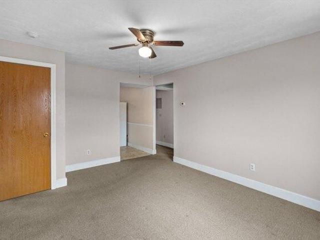 2 bedroom, Fall River MA 02720 104789973