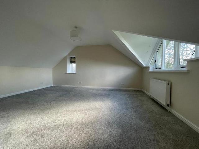 2 bedroom farm house to rent