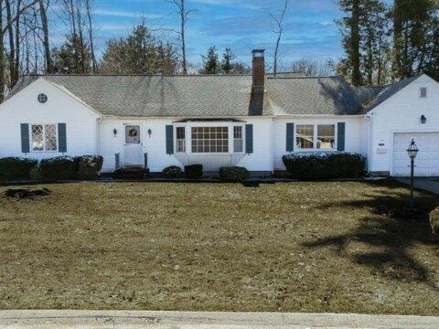 2 bedroom, Fitchburg MA 01420 102342682