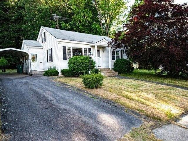2 bedroom, Fitchburg MA 01420 103438956