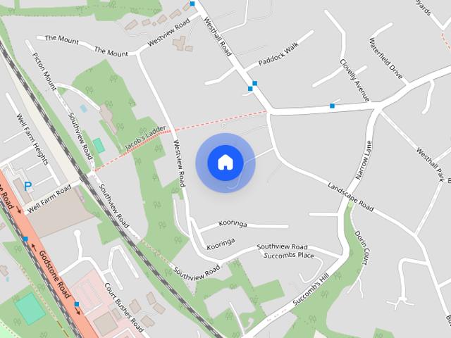 2 bedroom First Floor Apartment in Warlingham
