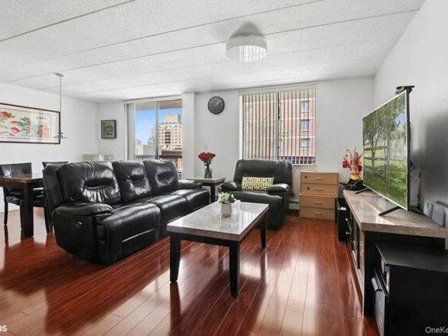 2 bedroom, Flushing NY 11355 104907144
