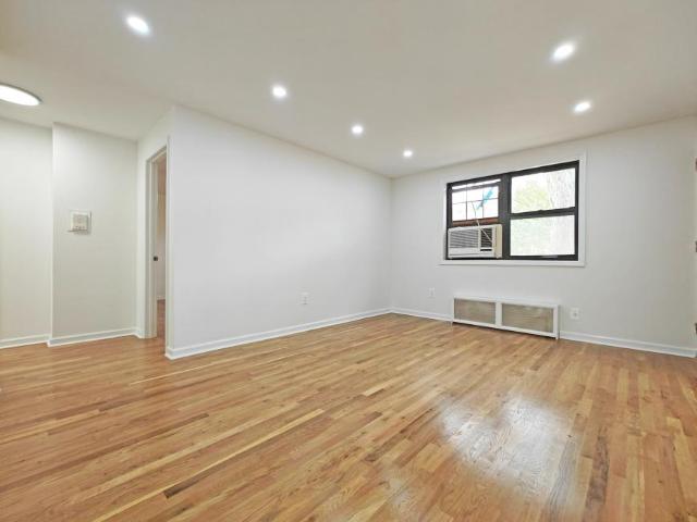 2 bedroom, FLUSHING NY 11367 96458262