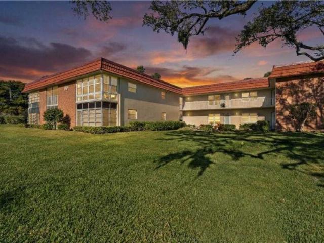 2 bedroom, FL FL 102399817