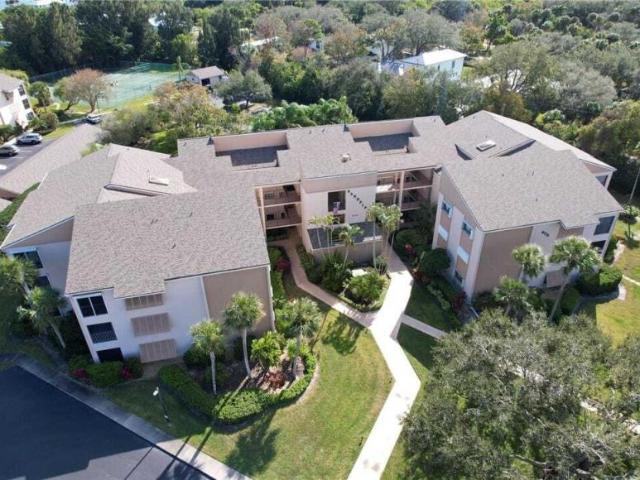 2 bedroom, FL FL 102588094