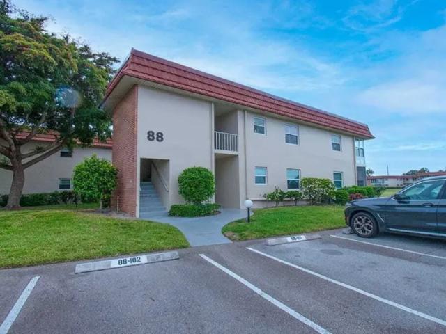 2 bedroom, FL FL 102588090
