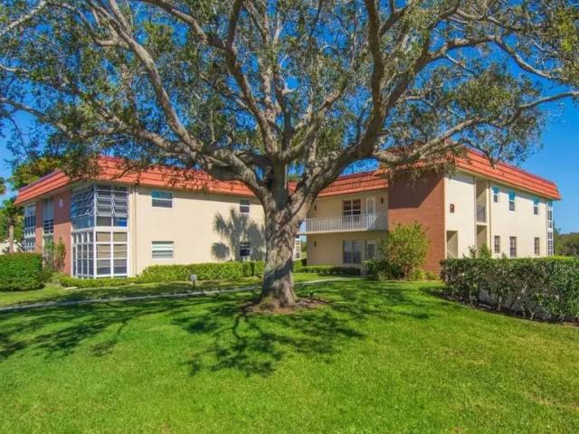 2 bedroom, FL FL 102588092