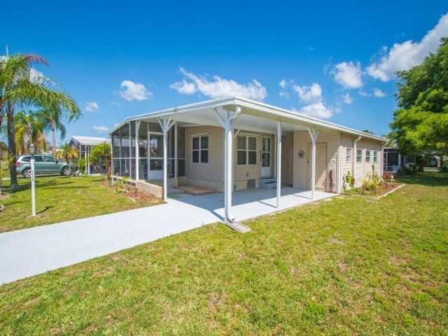 2 bedroom, FL FL 102588197