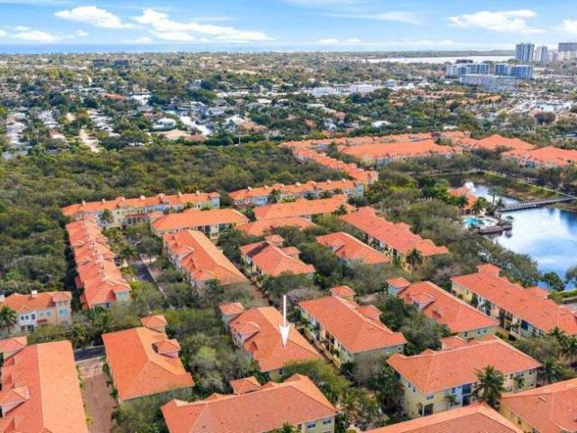 2 bedroom, FL FL 33410 LS102244217