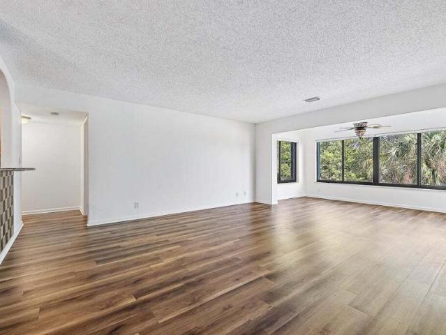 2 bedroom, FL FL 33477 102519674