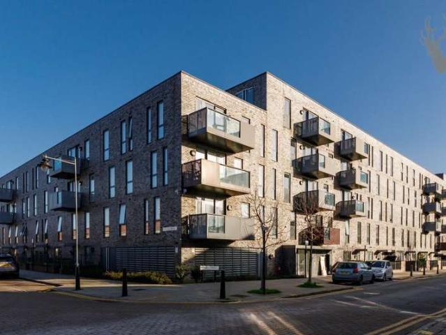 2 Bedroom Flat