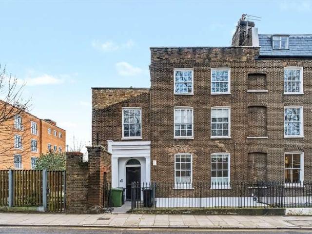 2 Bedroom Flat