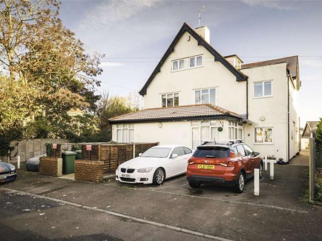 2 Bedroom Flat