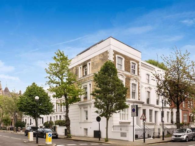 2 Bedroom Flat