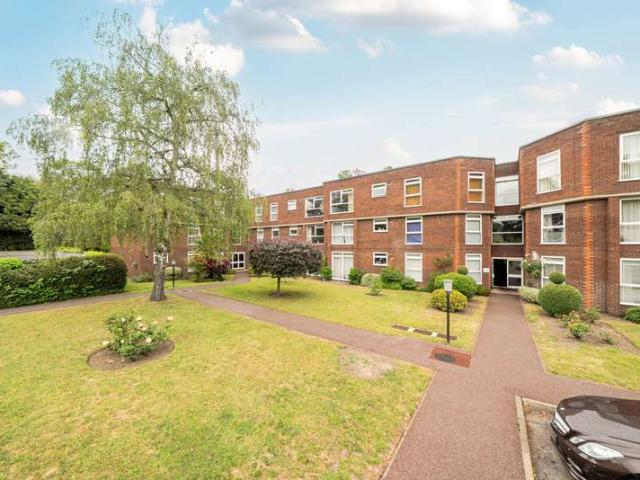 2 Bedroom Flat