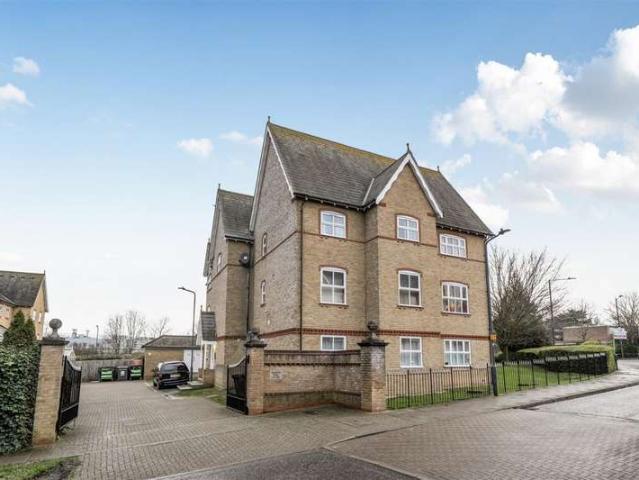 2 Bedroom Flat