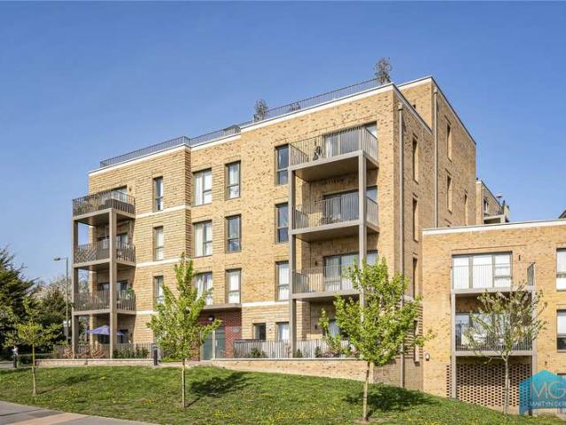 2 Bedroom Flat